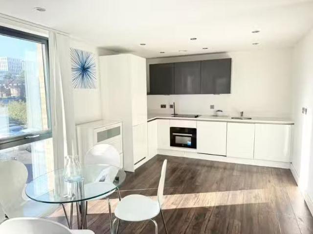 Cheap 2 BA 2 bedroom apartment for rent in Granville Loft, 190.