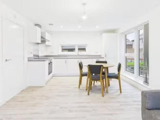 Charming 2 BA 2 bedroom apartment for rent in Hewett Close, St.
