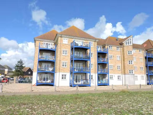 Unique 2 BA 2 bedroom flat for rent in Ensenada Reef, Sovereig.