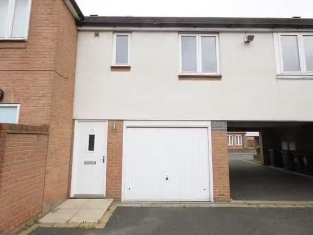 Charming 2 BA 2 bedroom Flat to rent, Southernwood, Consett, D.