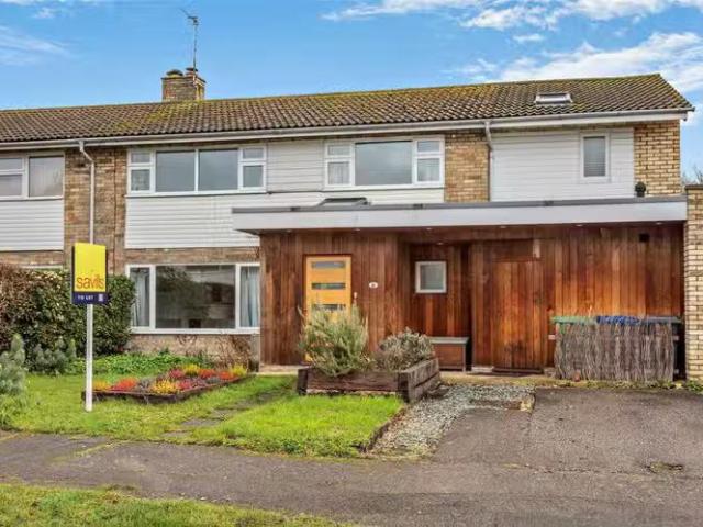 Unique 2 BA 4 bedroom semi detached house for rent in Bennys W.