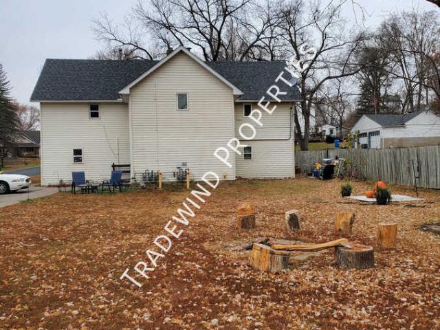 Cozy 2 Bed 1 Bath Condo Unit
