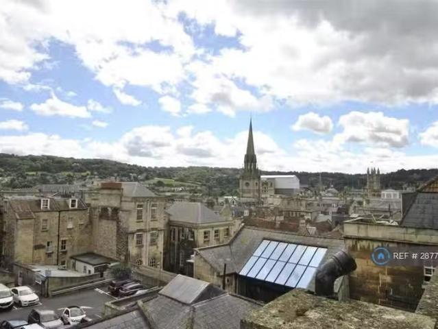 Nice 2 bedroom flat for rent in Milsom Street, Bath, BA1