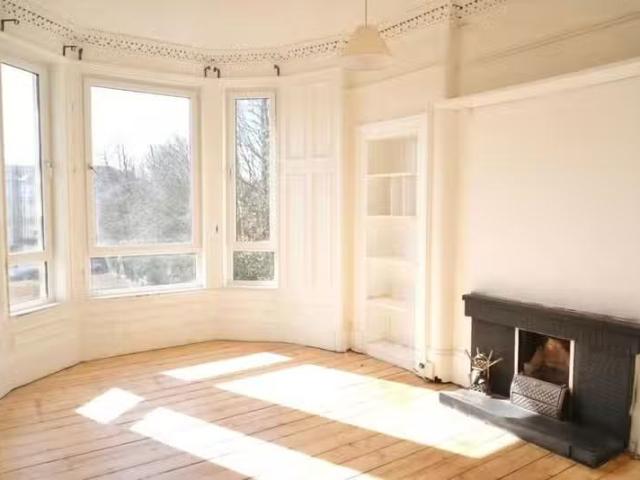 Nice 2 bedroom flat for rent in Onslow Drive, Glasgow, G31