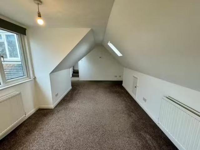 Cozy 2 bedroom flat for rent in Kings Barn Villas, Steyning, B.