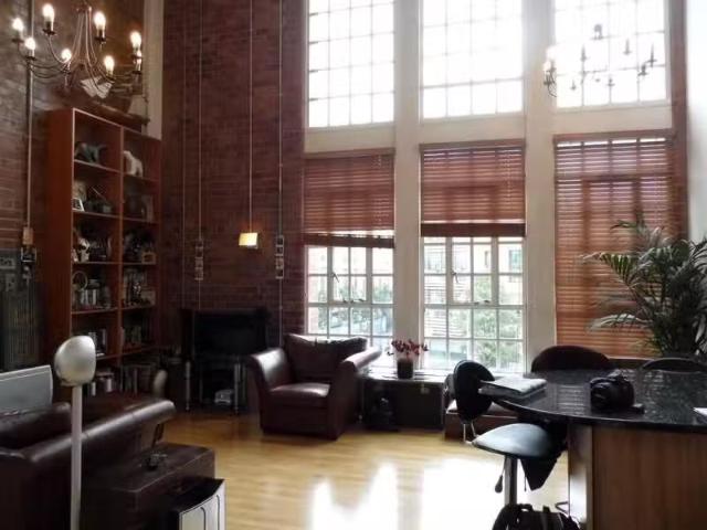 Charming 2 bedroom flat for rent in The Tower, City Centre, BS1