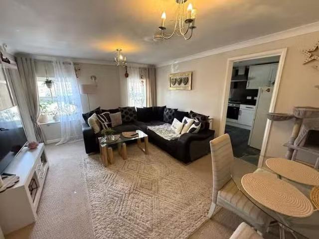 New 2 bedroom Flat to rent, Row 102, Great Yarmouth, NR30 £72.