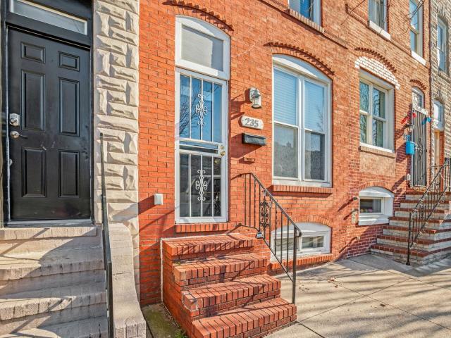 Cozy 2 BR 1.5 Ba Townhome by Patterson Park
