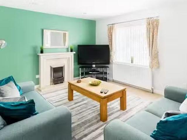 New 2 BR Lee Road