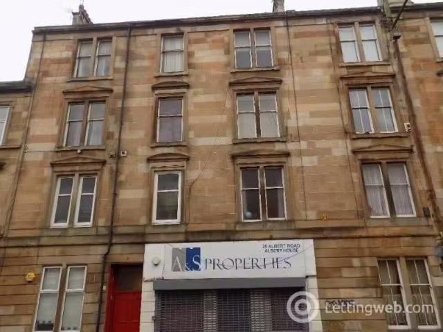 Unique 2 BR Property to rent in Albert Road, Glasgow, G42 8DN