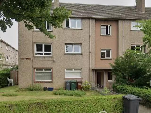 Nice 2 BR Property to rent in FIRRHILL LOAN, EDINBURGH, EH13