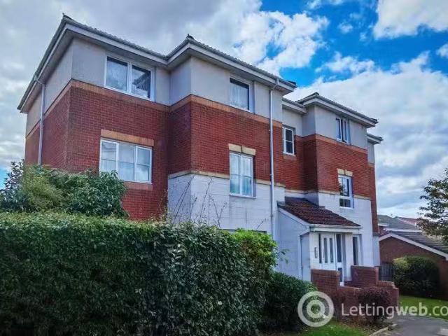 Cheap 2 BR Property to rent in Gilmerton persons Road, Edinburgh