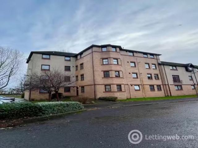 Cheap 2 BR Property to rent in Gylemuir Road,, Corstorphine