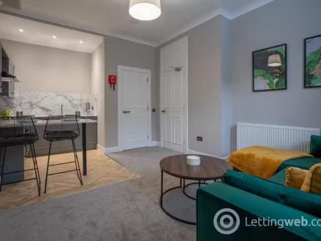 New 2 BR Property to rent in Jameson Place, Leith Walk, Edinbu.