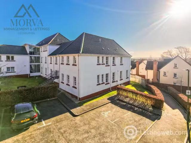 Unique 2 BR Property to rent in Margaret Rose Drive, Edinburgh.
