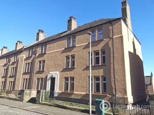 Charming 2 BR Property to rent in Mitchell Street, West End, D.