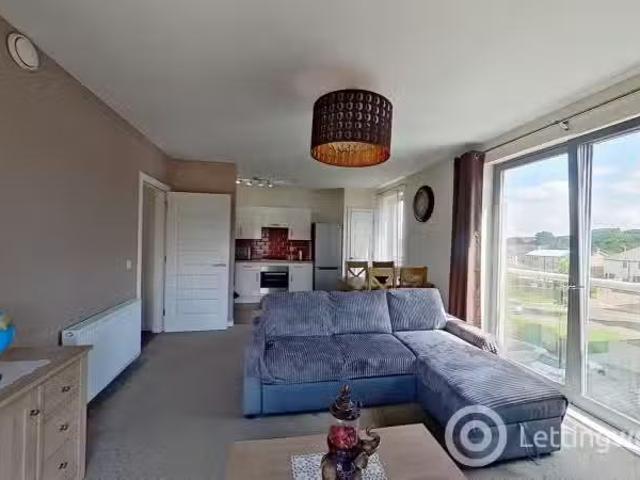 Rental! 2 BR Property to rent in Philip Terrace, Edinburgh, EH16