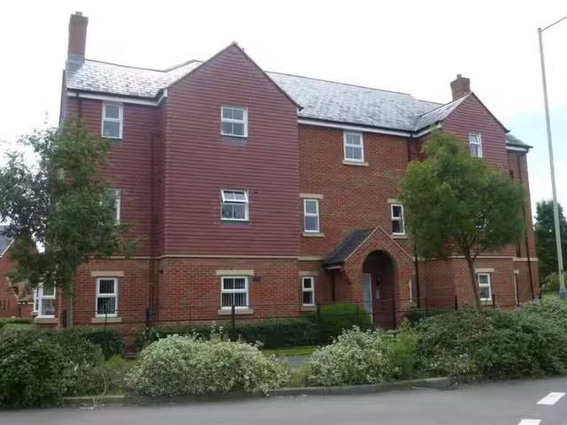 Rental! 2 BR Queen Elizabeth Drive, SWINDON