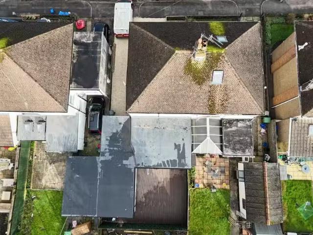 Just in! 3 BA 5 bedroom semi detached house for rent in Maes y.