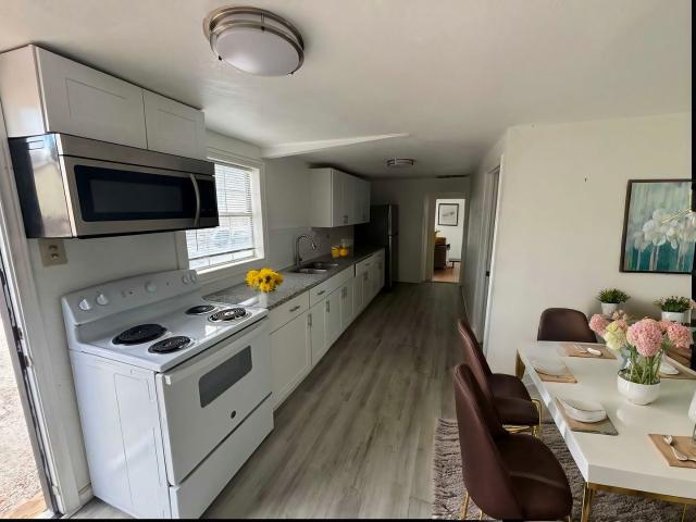 Cozy 3 Bedroom, 1 Bath Ground Floor Unit Single Family Home | 850+ Sq. Ft. Approx. | Quiet Community | Prime Haltom City Location