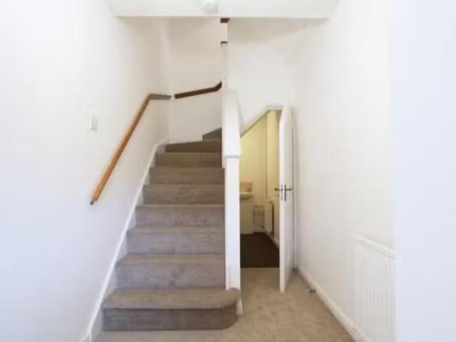 Cozy 3 bedroom terraced house for rent in Strand Street, Sandw.