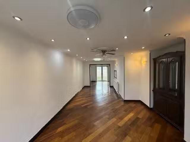 Unique 3 bedroom town house for rent in Exley Mount, Bradford.