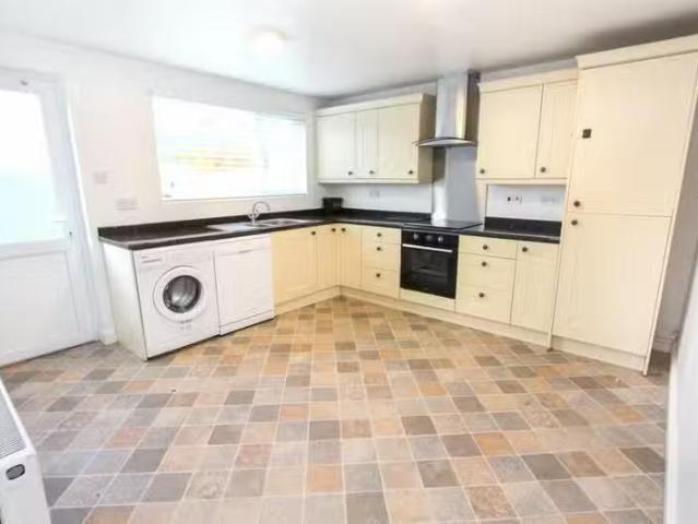 New 3 bedroom bungalow for rent in Chilcompton Road, Midsomer.