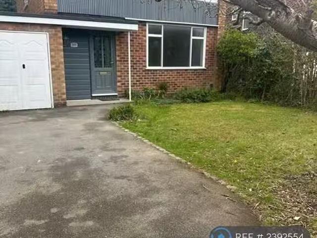Charming 3 bedroom detached house for rent in Ralph Road, Shir.
