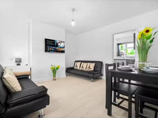 For Rent! 3 bedroom house for rent in Stud Lane, Stechford B33