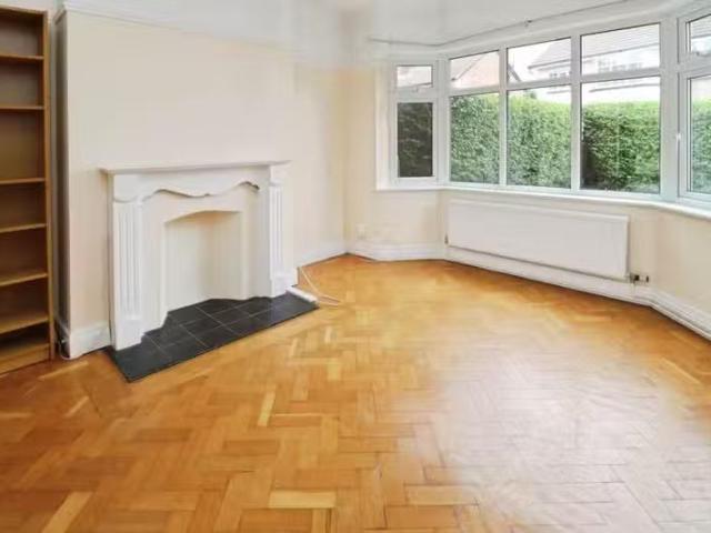 For Rent! 3 bedroom semi detached house for rent in Rolleston.