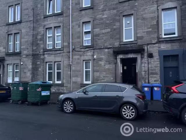 Charming 3 BR Property to rent in 1 Canning Street, DD3