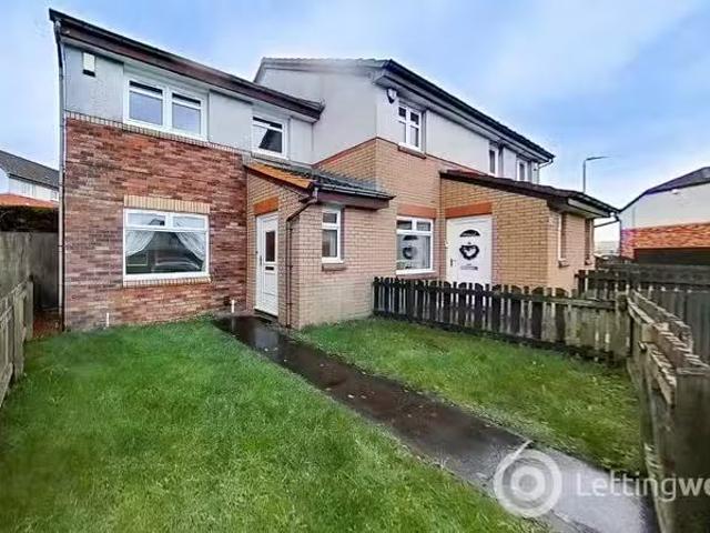 For Rent! 3 BR Property to rent in Valgreen Court, Mid Craigie.
