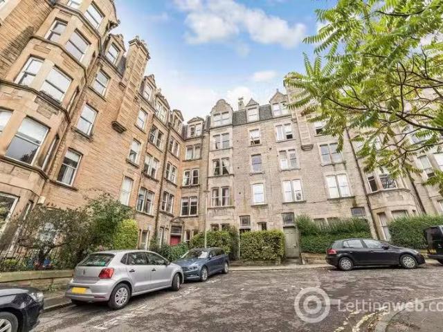 Charming 3 BR Property to rent in Viewforth Square, Edinburgh