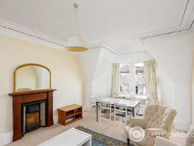 Rental! 3 BR Property to rent in Warrender Park Road, Marchmon.