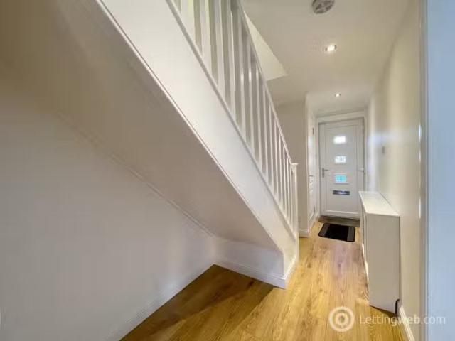 Just in! 3 BR Property to rent in Woodlands Gardens, Bothwell.