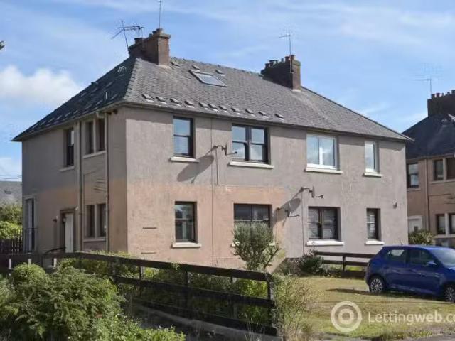 Unique 3 BR Property to rent in Eldindean Road, Bonnyrigg