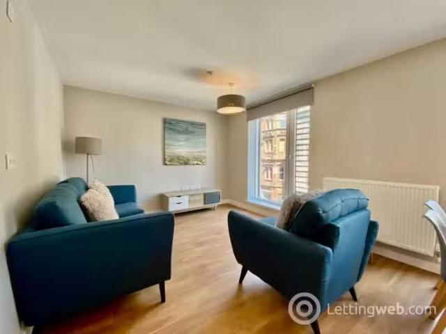 Charming 3 BR Property to rent in Leven Street, Meadows, Edinb.