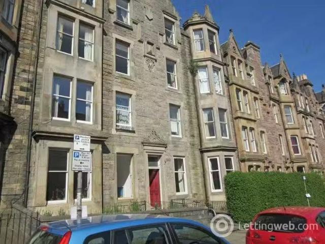 Cozy 3 BR Property to rent in Marchmont Road, Edinburgh, Midlo.