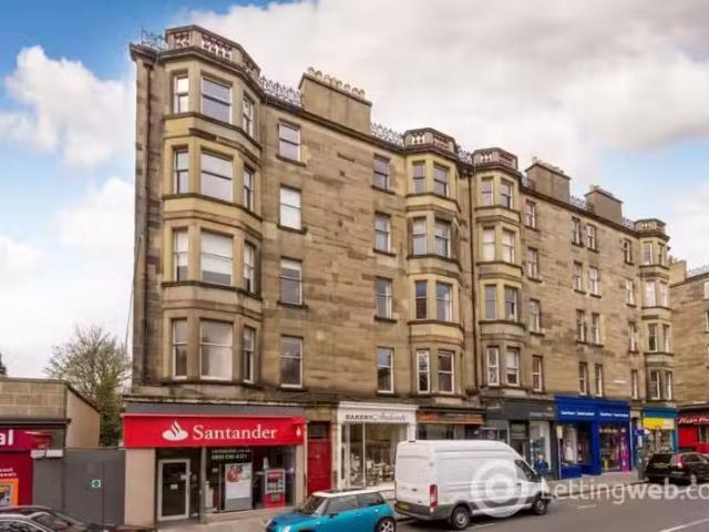 Cozy 3 BR Property to rent in Morningside Road, Morningside, E.