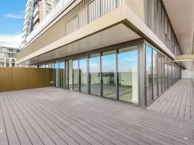 Cheap 4 BA 4 bedroom flat for rent in Merino Gardens, Wapping.