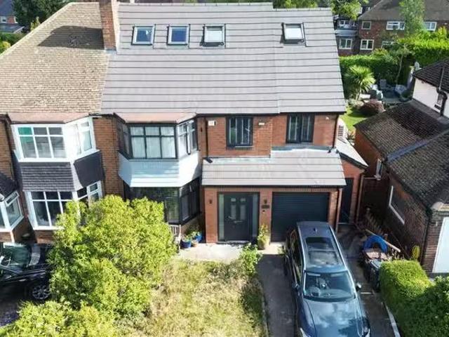 Cheap 4 BA 4 bedroom semi detached house for rent in Stonor Pa.