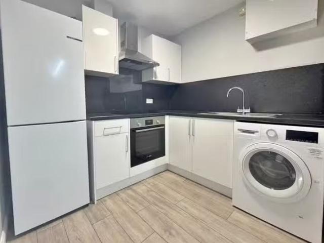Unique 4 bedroom flat for rent in Bournemouth Centre, BH1
