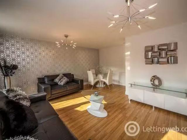 Just in! 4 BR Property to rent in Fonthill Road, Ferryhill, Ab.