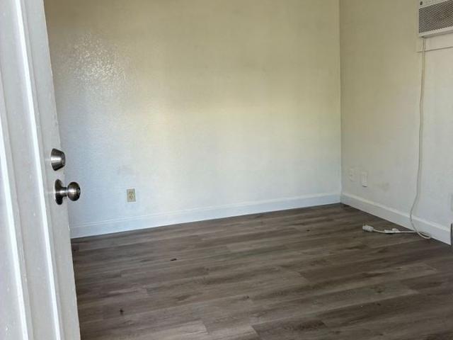 Cozy 4 Plex 1 Bedroom Apartment for Rent at 412 3rd St, West Sacramento, CA 95605 Broderick