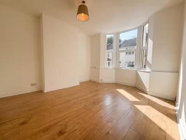 For Rent! 5 bedroom terraced house for rent in Norman Road, St.