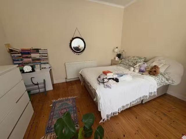 Rental! 5 bedroom house for rent in Five Double Bedrooms, Wint.