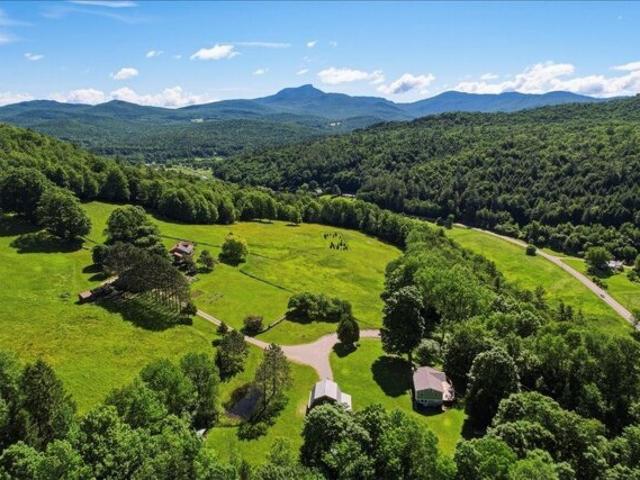 Cozzens Rd, Huntington, Home For Sale