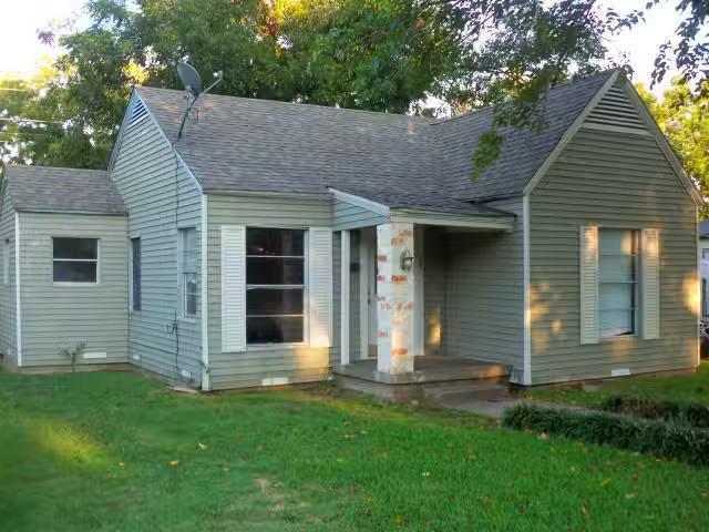 Cozi Remodeled 2 Bedroom Home 312 Se 10th St