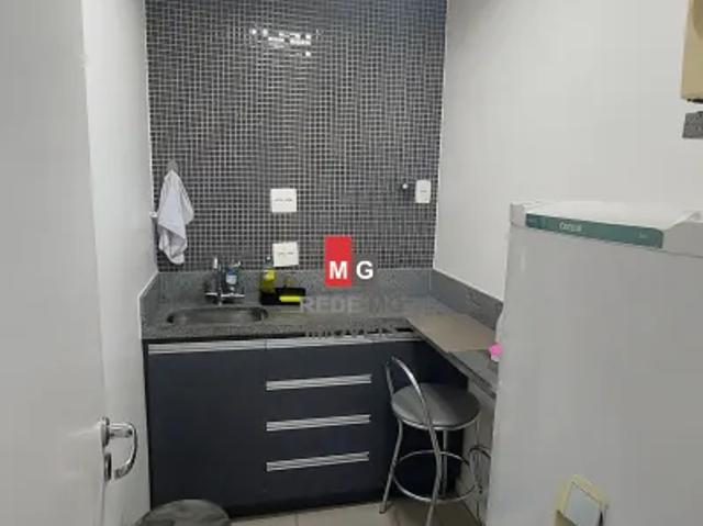 Clínica odontológica montada! Excelente localização, local de bastante movimento de pedestres!