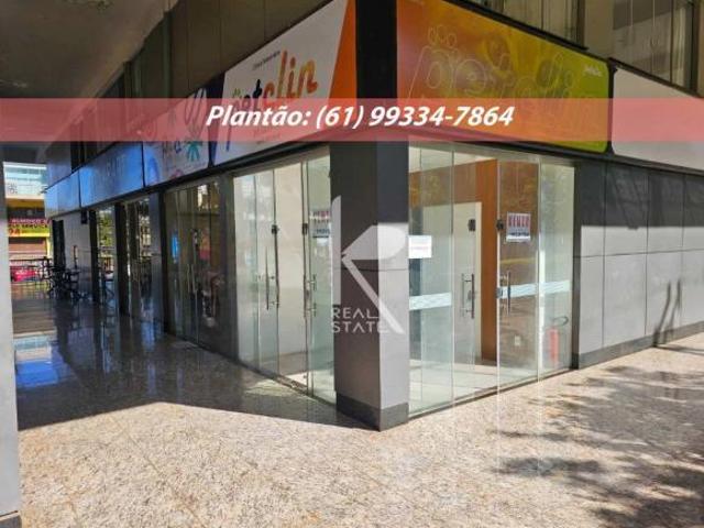 CLN 208 Loja de esquina Reformada / 99334 7864